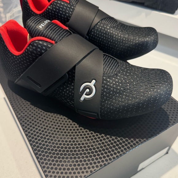Peloton | Shoes | Peloton Black And Red Altos Cycling Shoes W Box Worn ...